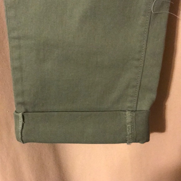 LOFT | Pants & Jumpsuits | Loft Womens Modern Cuffed Crop Green Pants ...